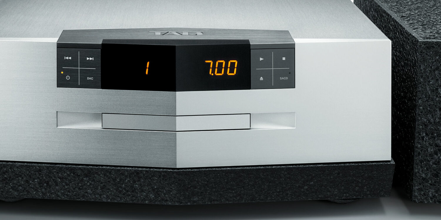 TAD D700 Reference CD/SACD-Player/DAC | TAD Labs Europe